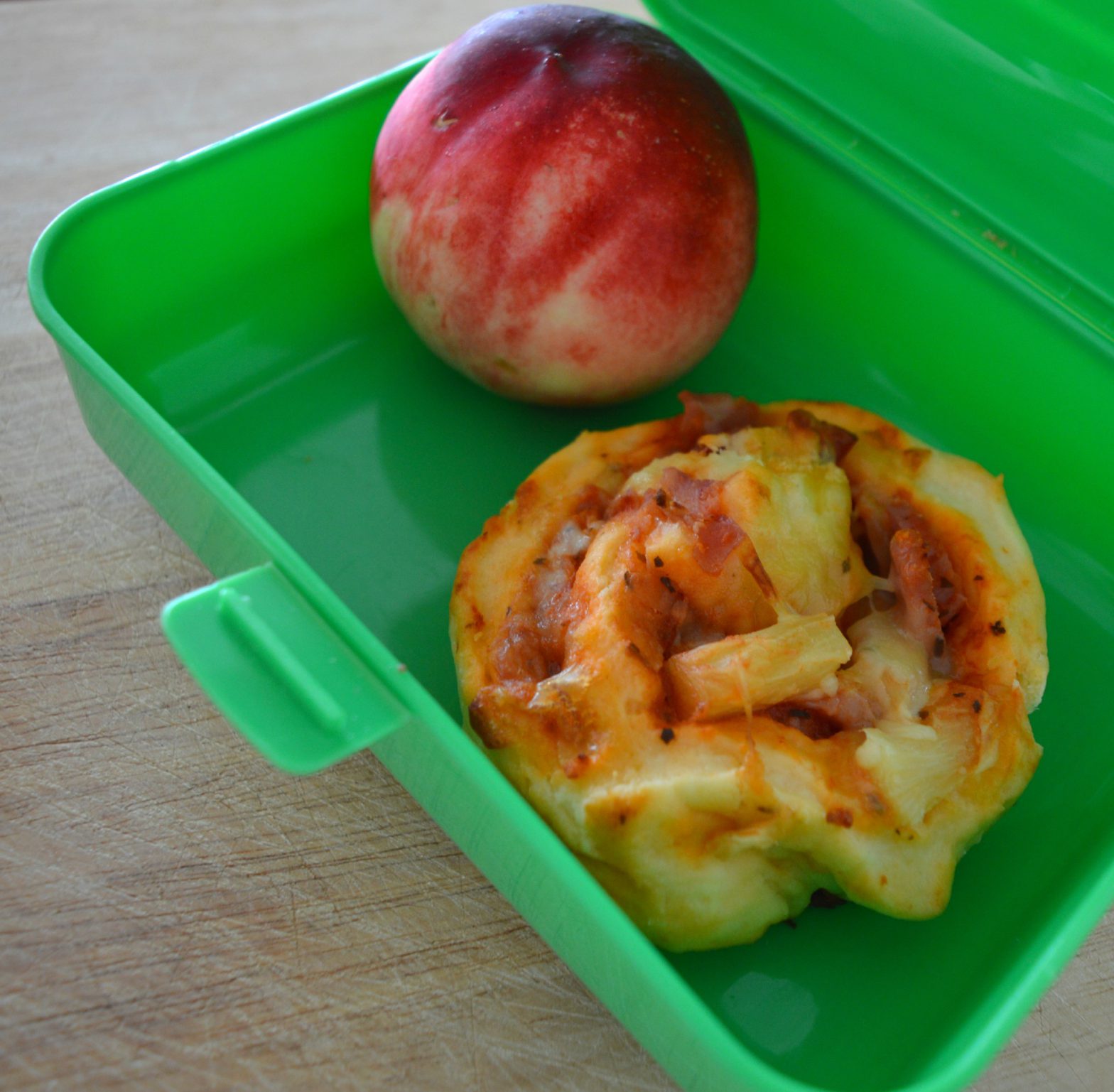 Easy Pizza Scrolls Recipe Mumslounge