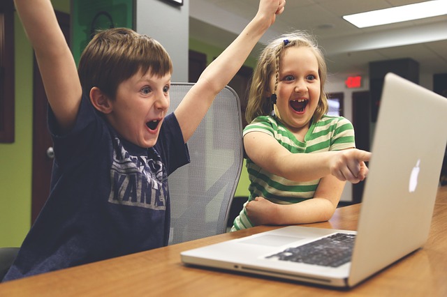 Is There An Age Limit For Kids On Social Media Mum s Lounge