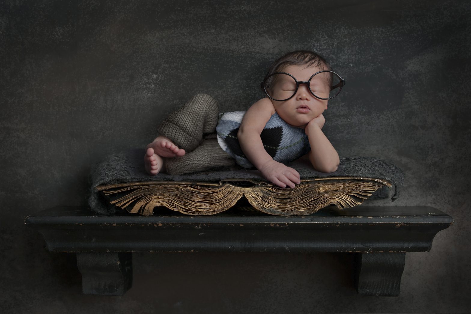 Five Tips for Photographing Newborns - Mumslounge
