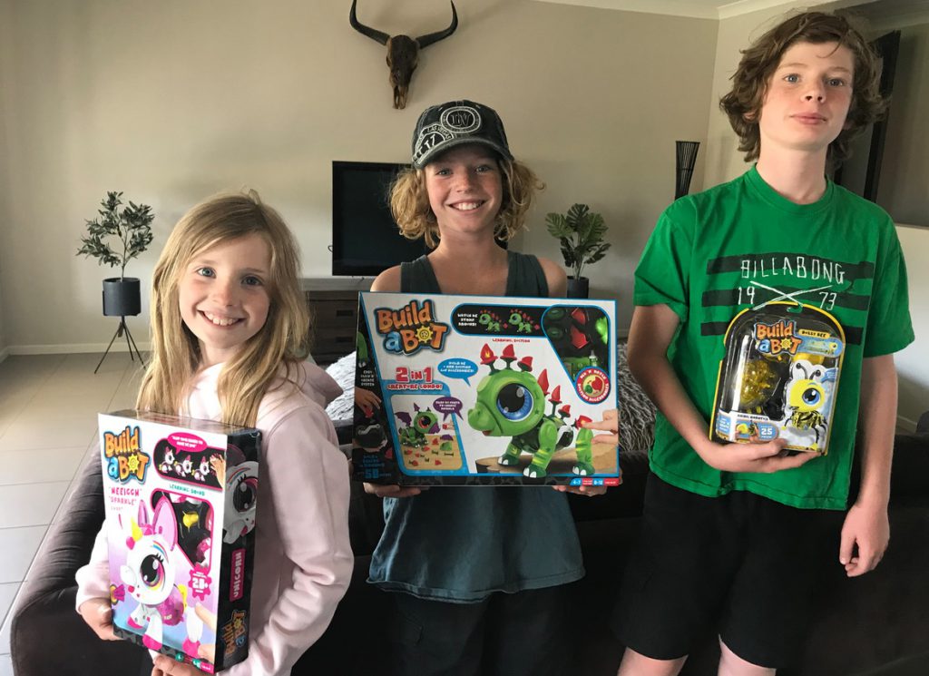 Colorific Build a Bot Toy Review: Encourage Your Child’s S.T.E.M Skills ...