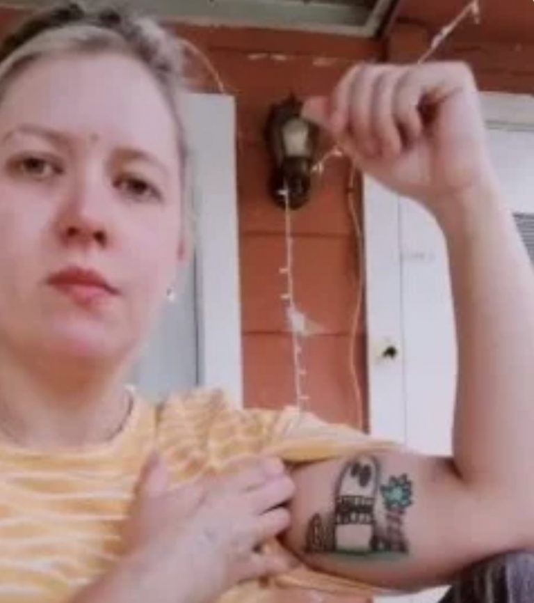 Say Hi To The Mum Who Thought Her Now Meaningless Tattoo Was Designed ...
