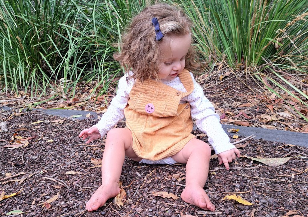 Natural Patch BuzzPatch Mosquito Repellent Stickers Review - Mumslounge